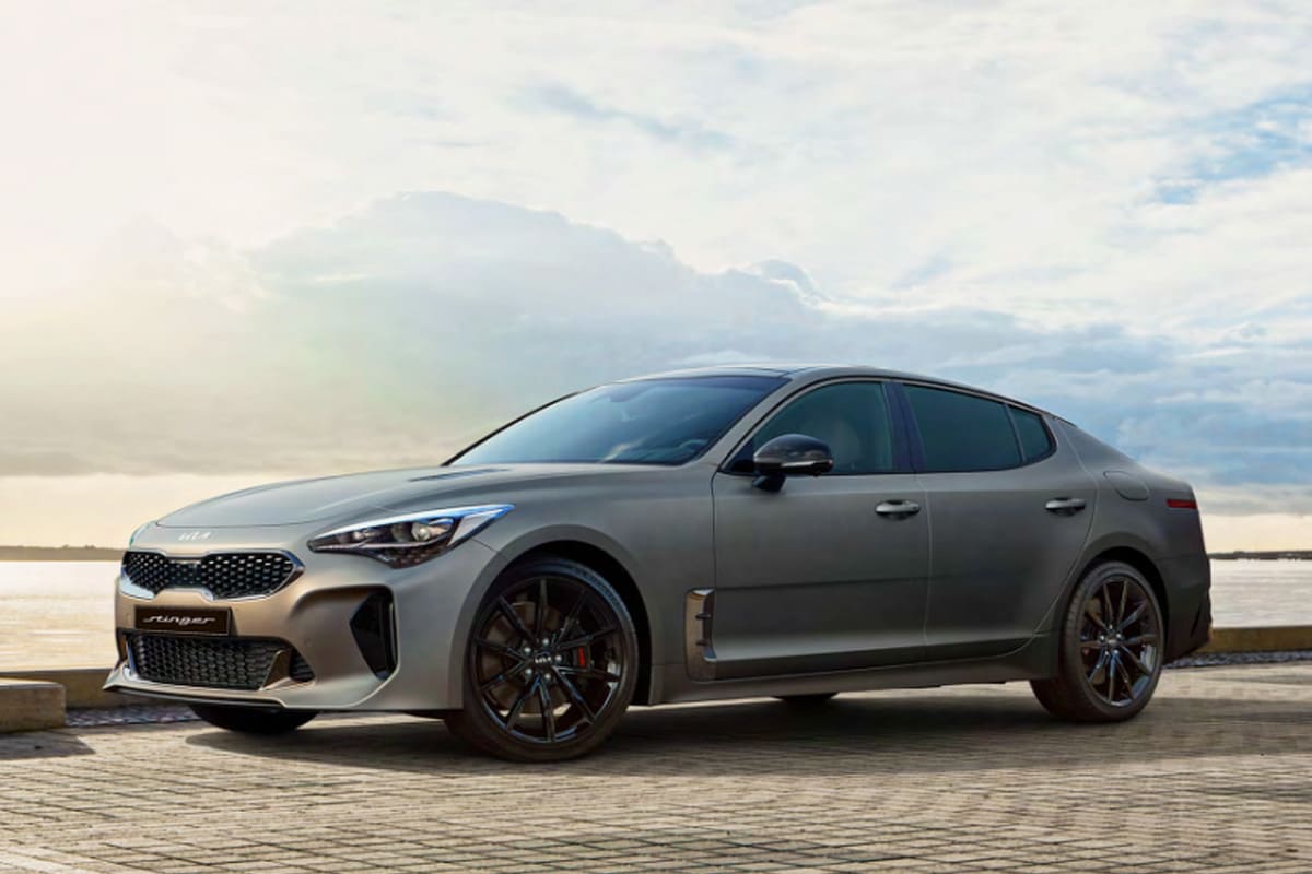 기아, 고성능 전기 세단 'EV8' 예상도 공개...스팅어의 후속 모델