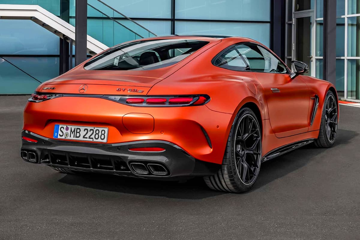 2025 메르세데스-AMG GT 63 SE 퍼포먼스 2도어 쿠페 공개